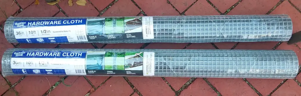 Making a Wire Compost Bin - Easy! - Green and Grumpy